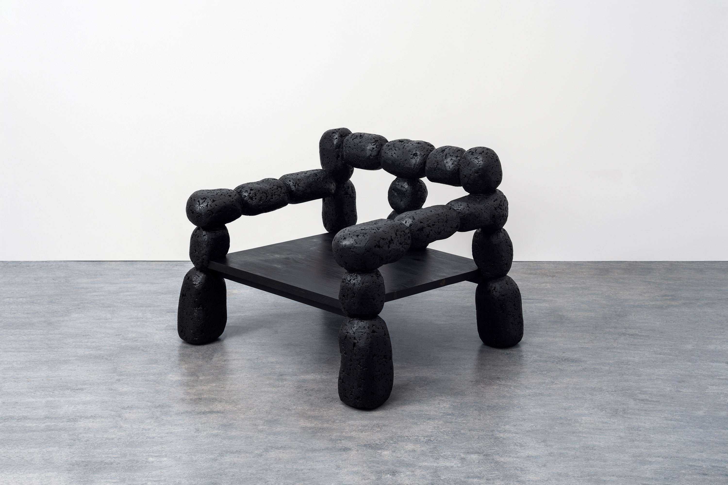 Collectible ⎟ COLLECTIBLE In-Depth AE Office